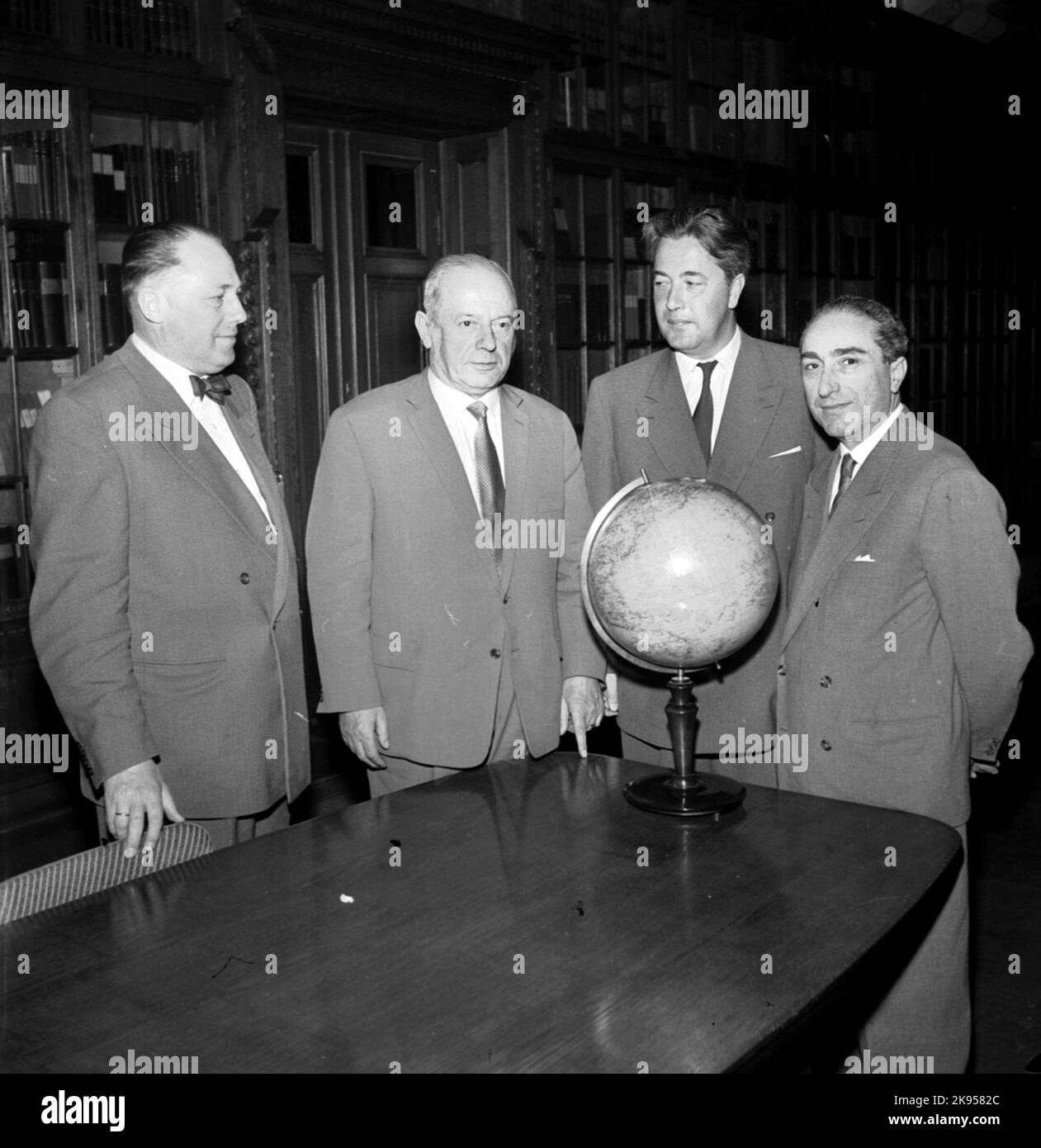 State Railways, SJ, Nordic - Italian meeting in the plenary Stock Photo ...