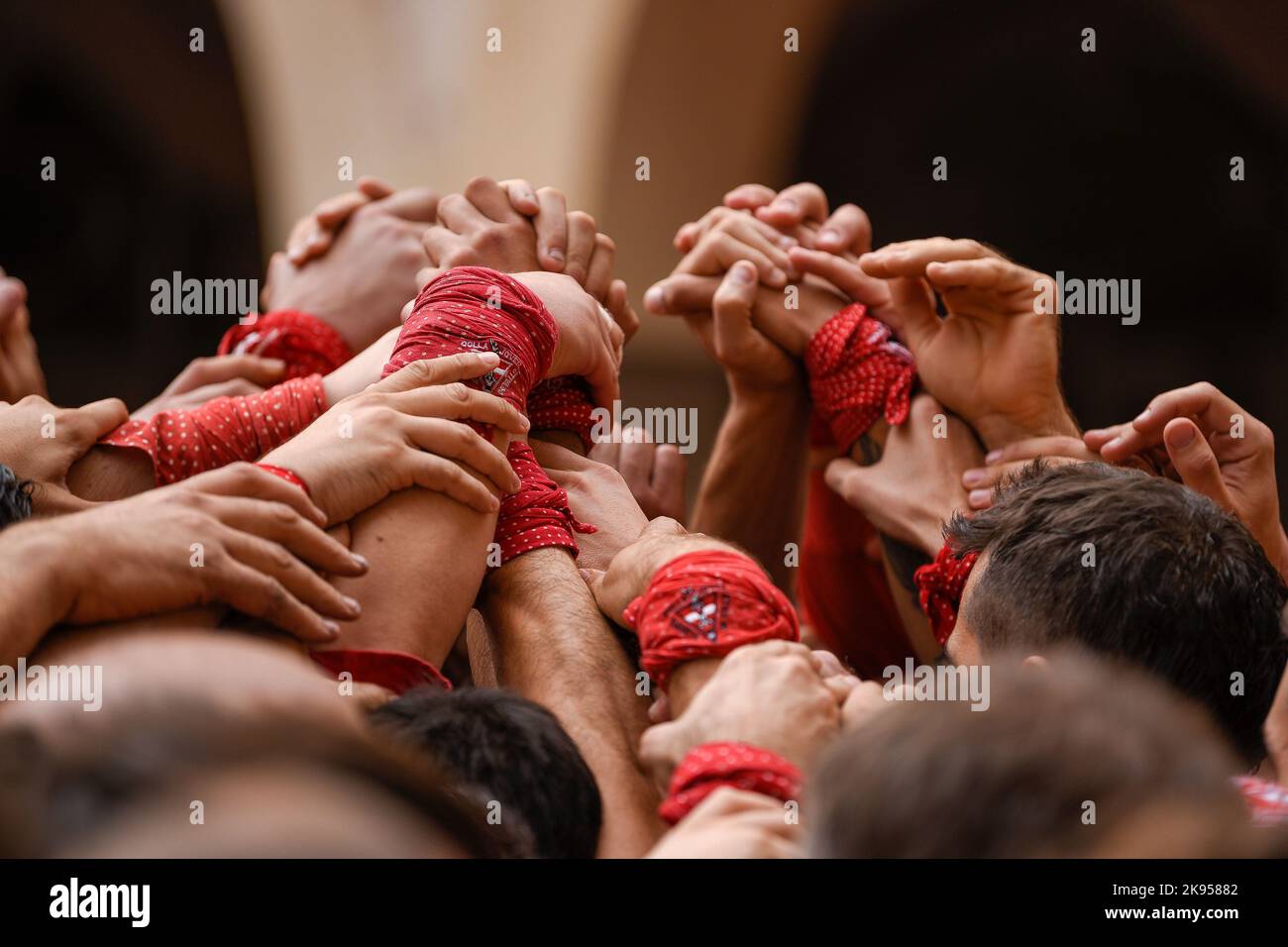 Castell (castle / human tower) 2 de 8 of the Colla Jove dels Xiquets de ...
