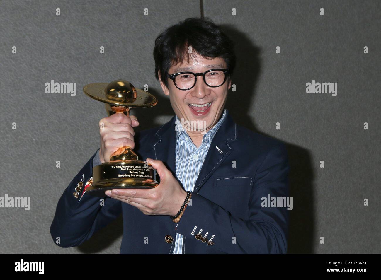 October 25, 2022, Burbank, CA, USA: LOS ANGELES - OCT 25: Ke Huy Quan ...