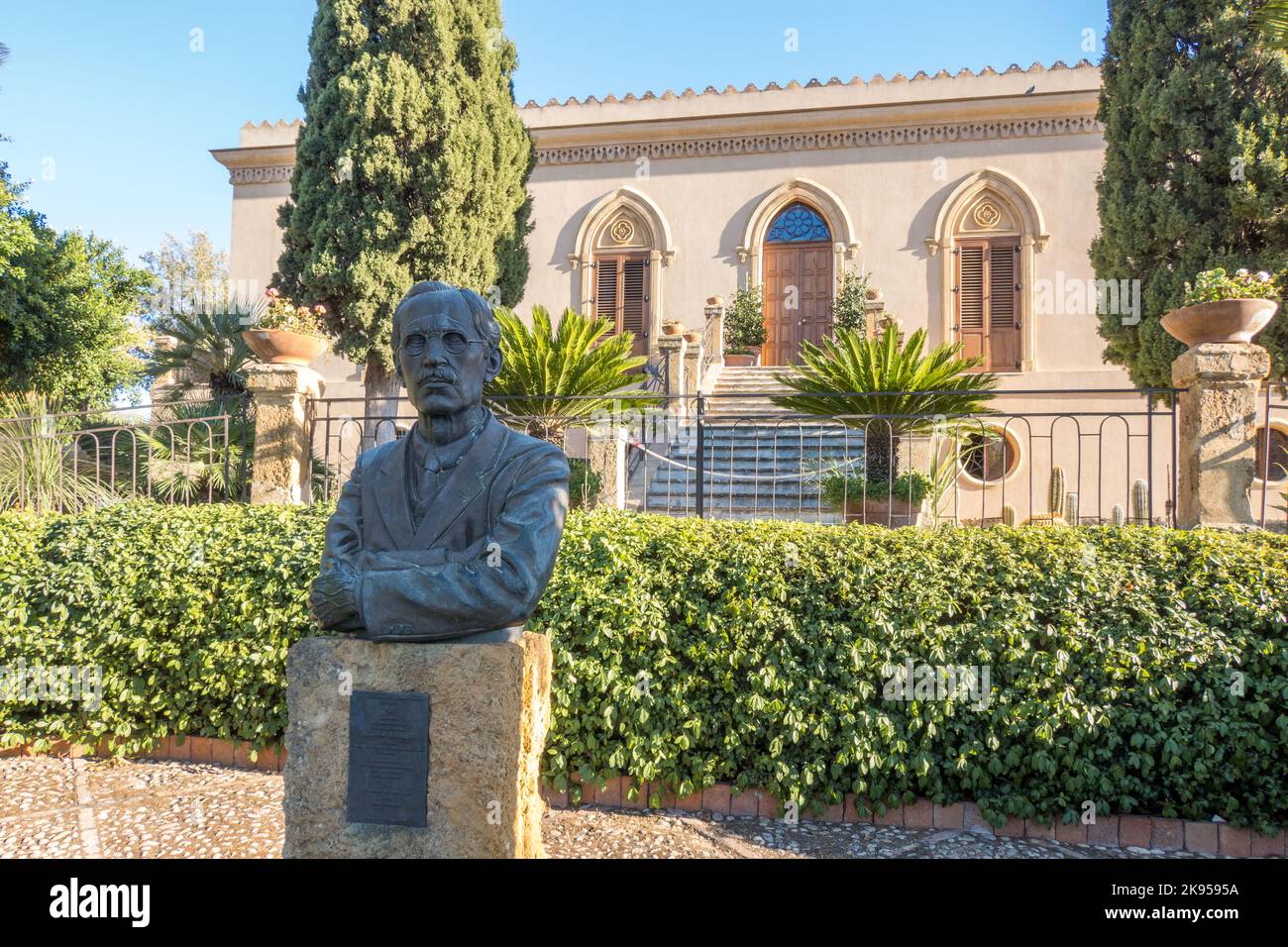 Italy, Sicily, Agrigento. Alexander Hardcastle, Villa Aurea, Valle Dei ...