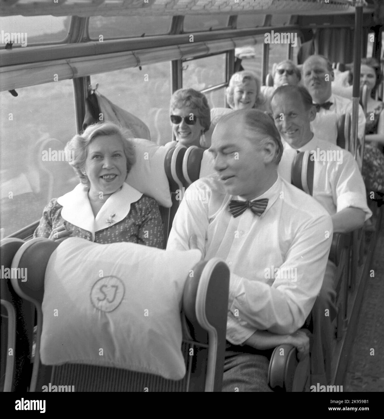 Tourist Bus SJ 2375 Stock Photo - Alamy