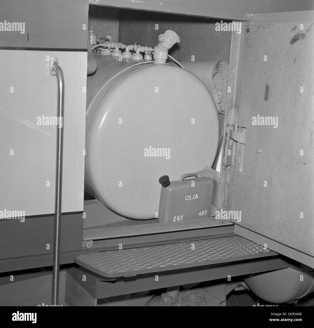 State Railways, SJ Lokomotor Z65. Diesel tank Stock Photo - Alamy