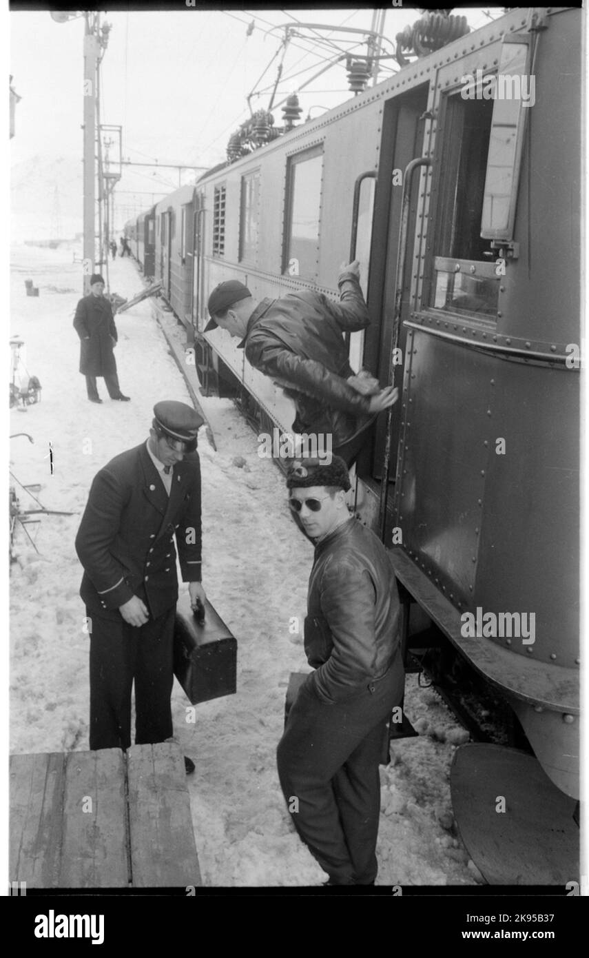 Locomotive staff, staff change. State Railways, SJ DK 437 Stock Photo ...