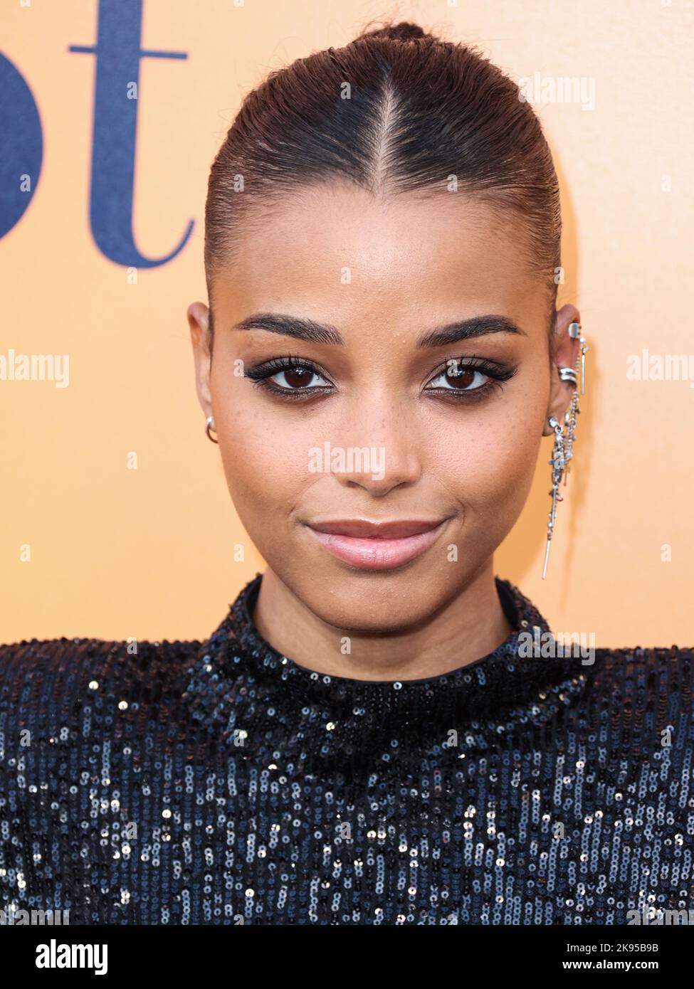 BEVERLY HILLS, LOS ANGELES, CALIFORNIA, USA - OCTOBER 25: English ...