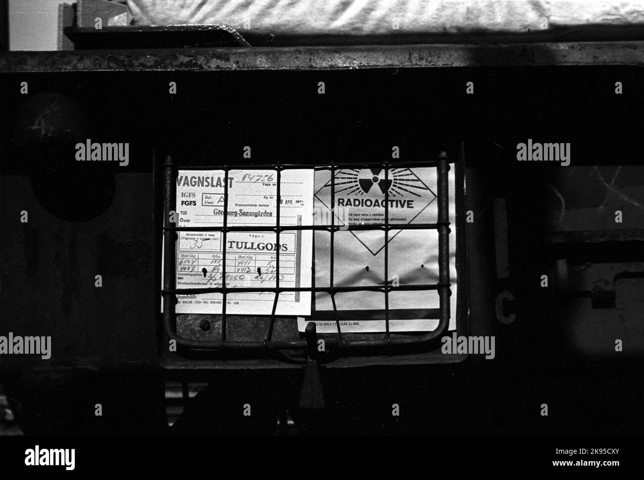 Transport of uranium containers Stock Photo - Alamy