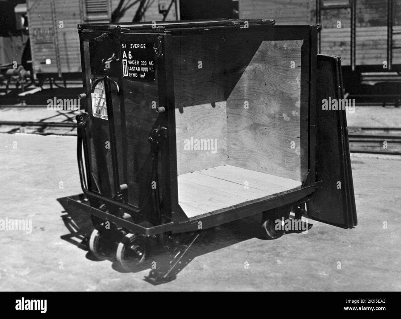 Transportable freight container SJ type A6 for goods Stock Photo - Alamy