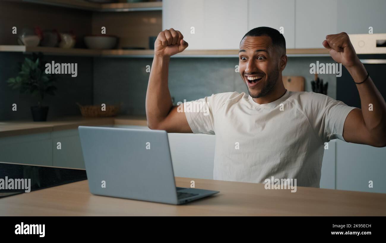 Playing game for prize hi-res stock photography and images - Alamy