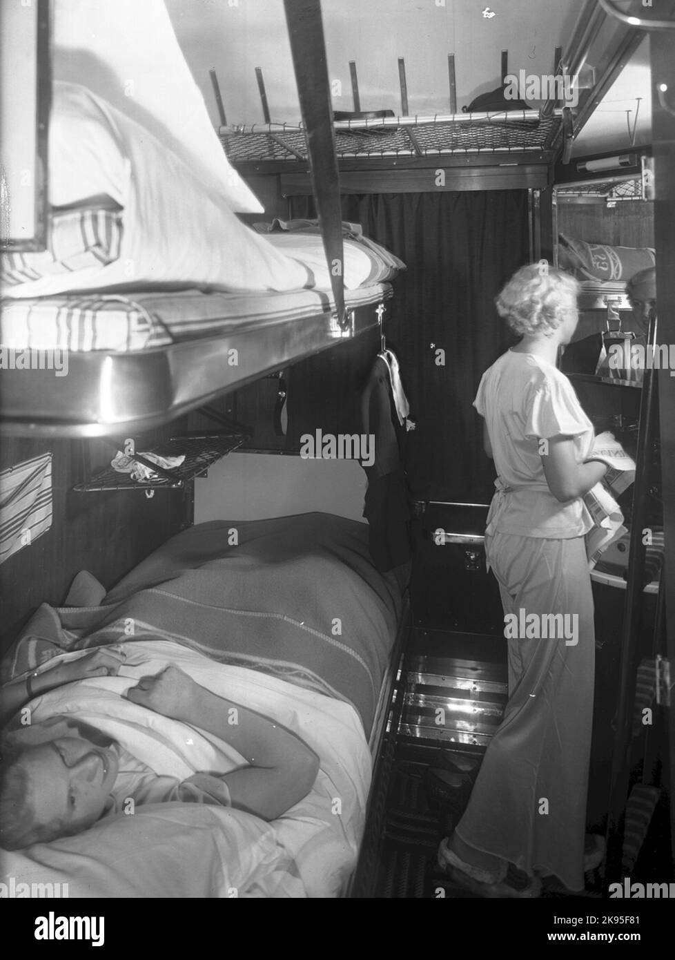 State Railways, SJ AC02C, sleeping compartment. 2nd class Stock Photo ...