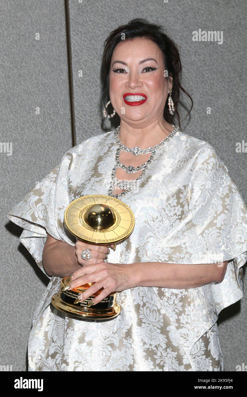 LOS ANGELES - OCT 25: Jennifer Tilly at the 50th Saturn Awards - Press ...