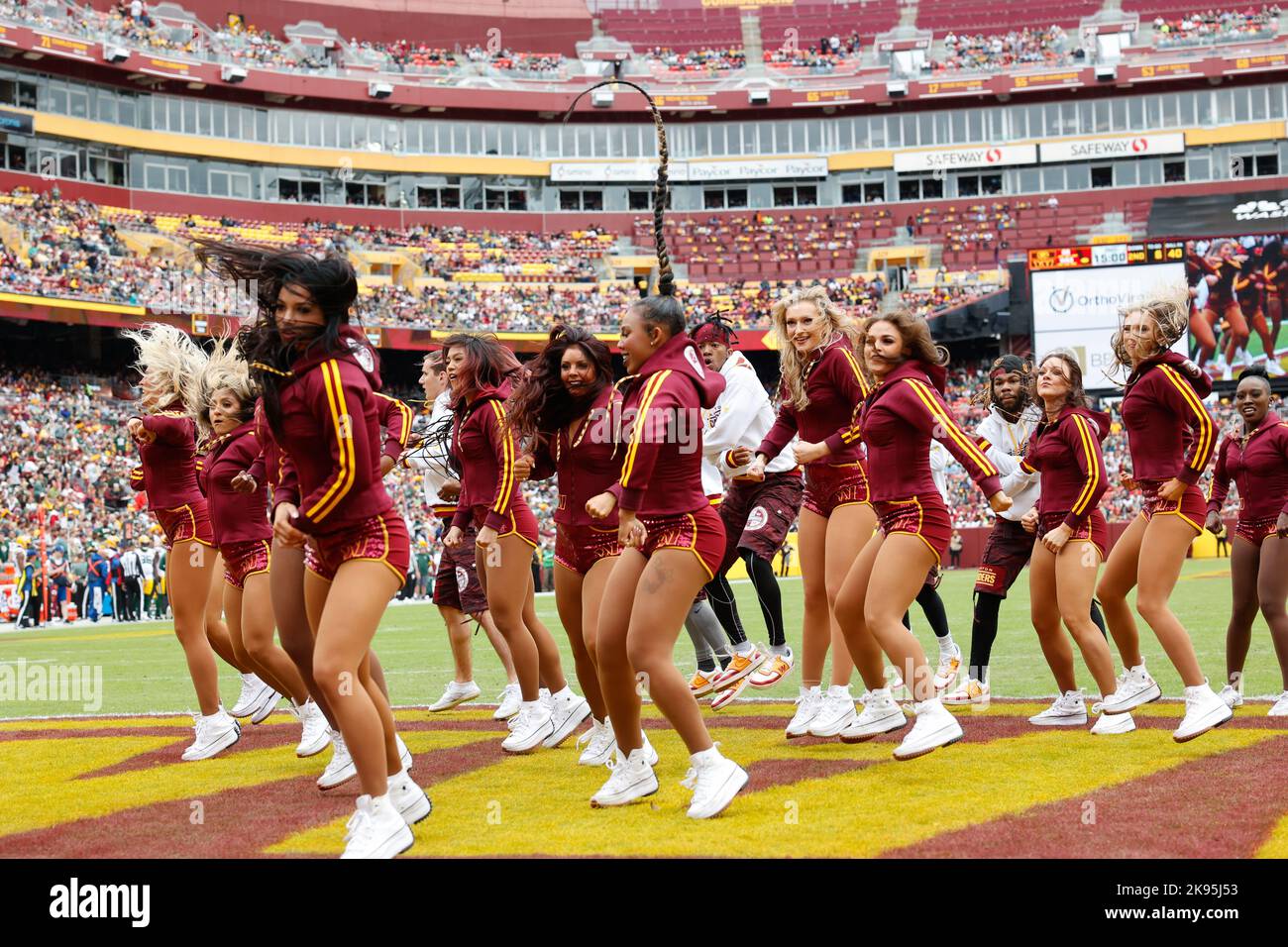 Sunday, October 23, 2022; Landover, MD, USA; The Washington Commanders ...