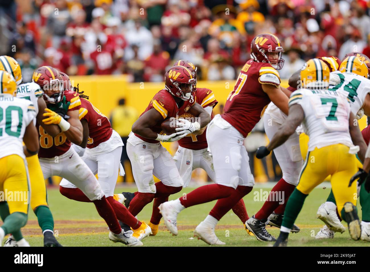 Sunday, October 23, 2022; Landover, MD, USA; Washington Commanders ...