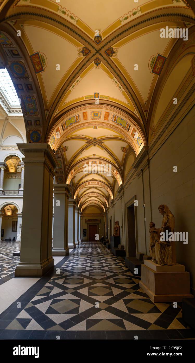 Renaissance hall hi-res stock photography and images - Alamy