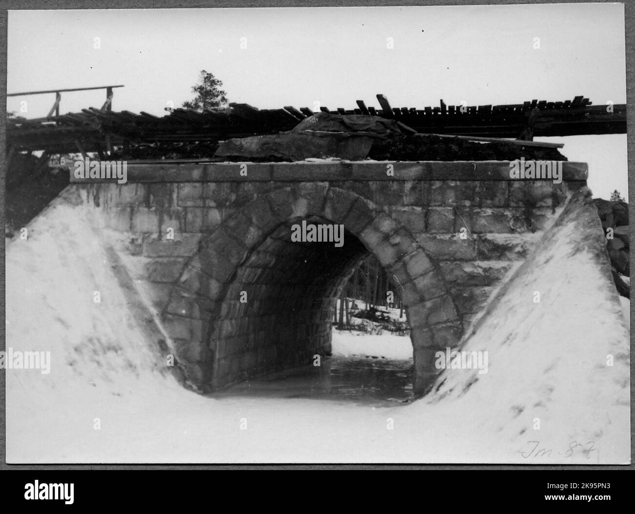 Valv bridge on the line between Kåbdalis and Jokkmokk just south of ...