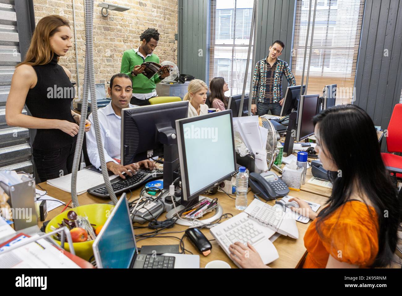 Busy Desk Busy Desk Stock Photos, Royalty Free Busy Desk Images