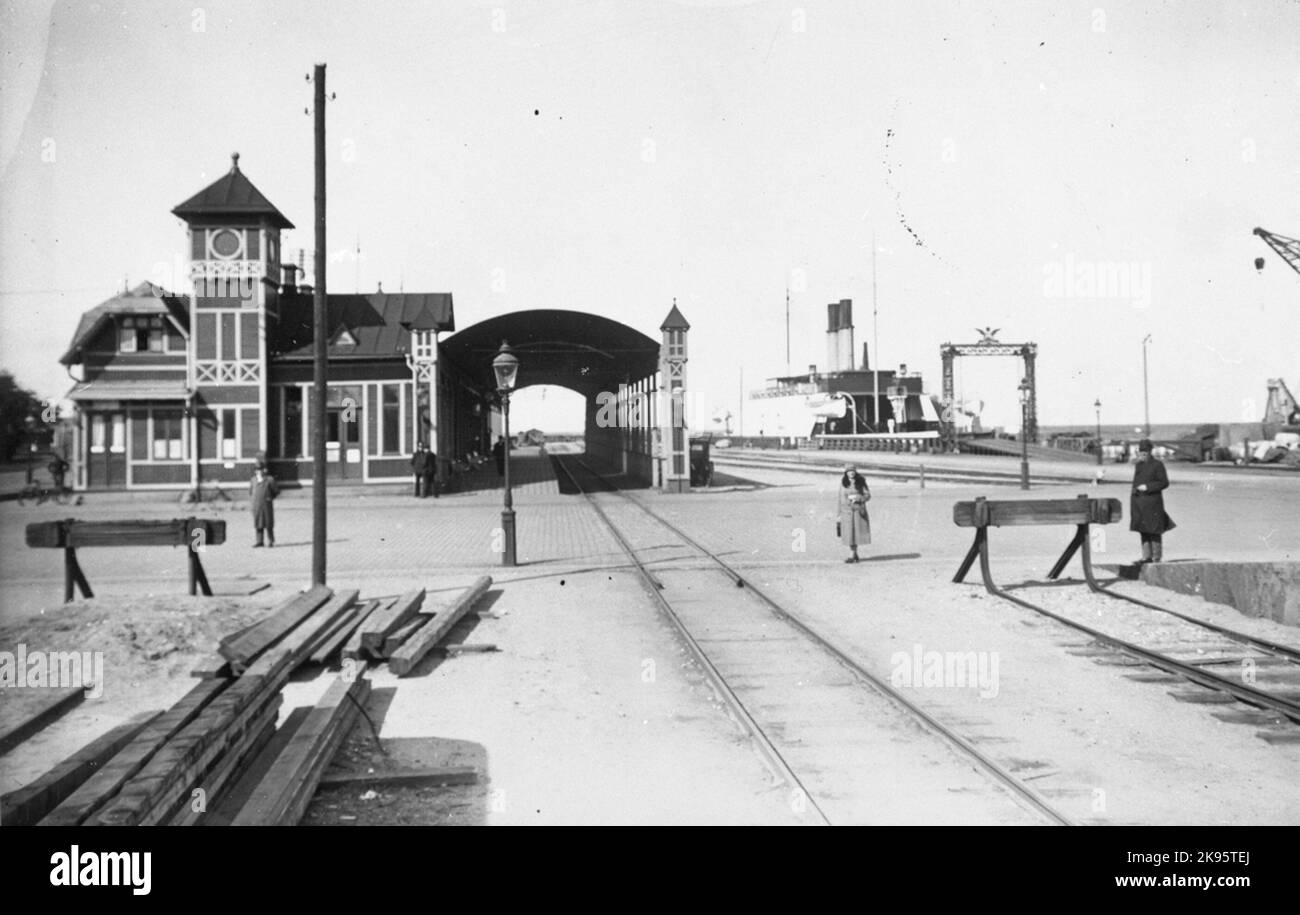 The steam ferry station Stock Photo - Alamy