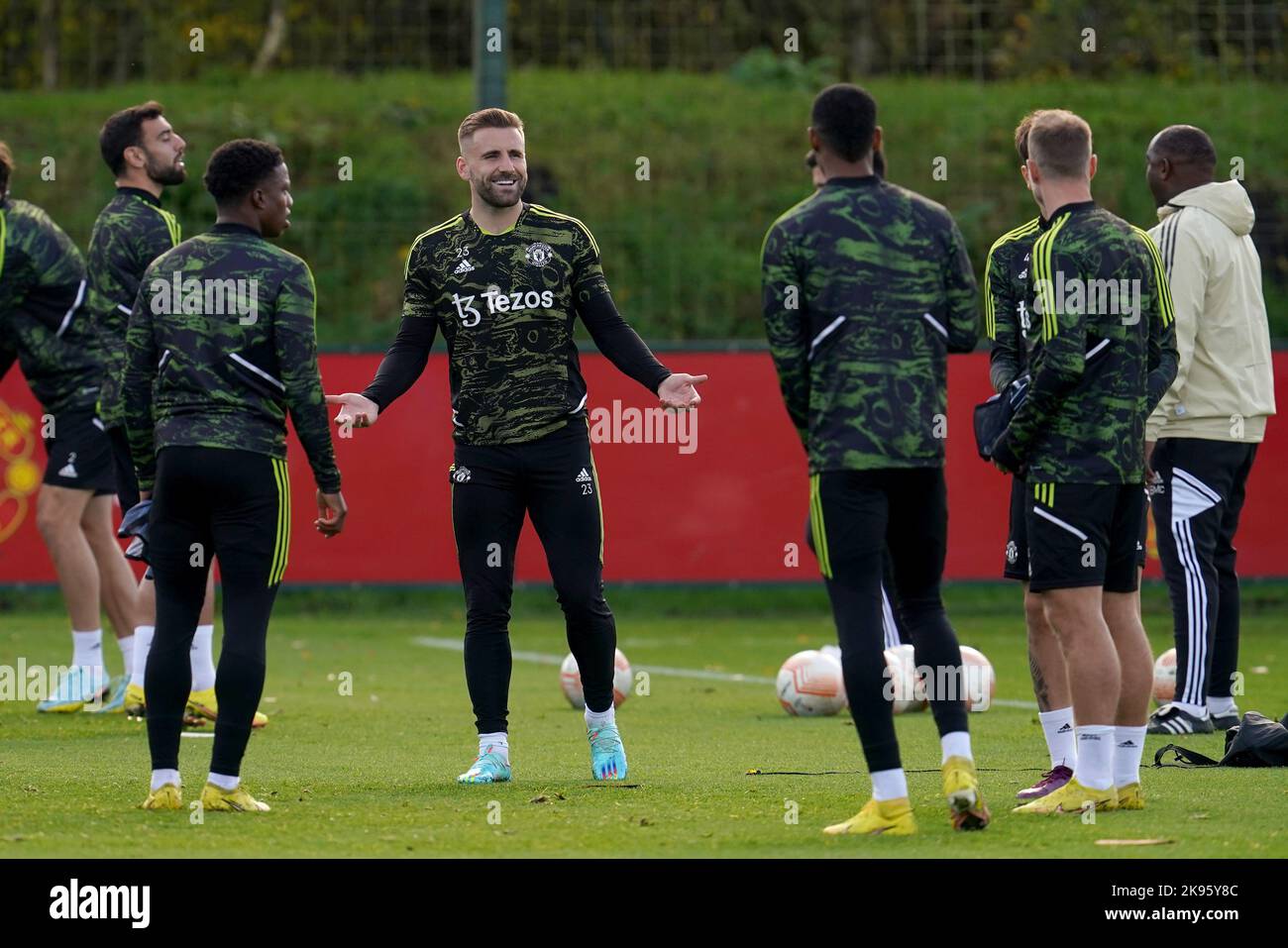Manchester United's Luke Shaw (centre) during a training session at the ...