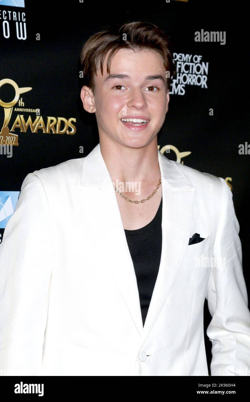 Burbank, CA. 25th Oct, 2022. Maxwell Jenkins at arrivals for The 50th ...