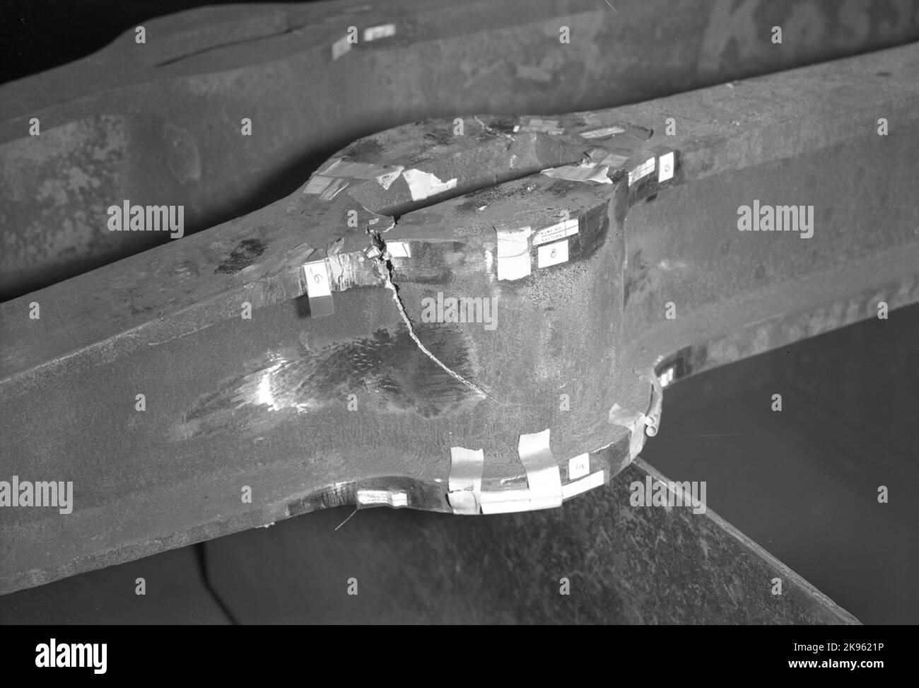 Test -loaded balance bar for locomotives Stock Photo - Alamy