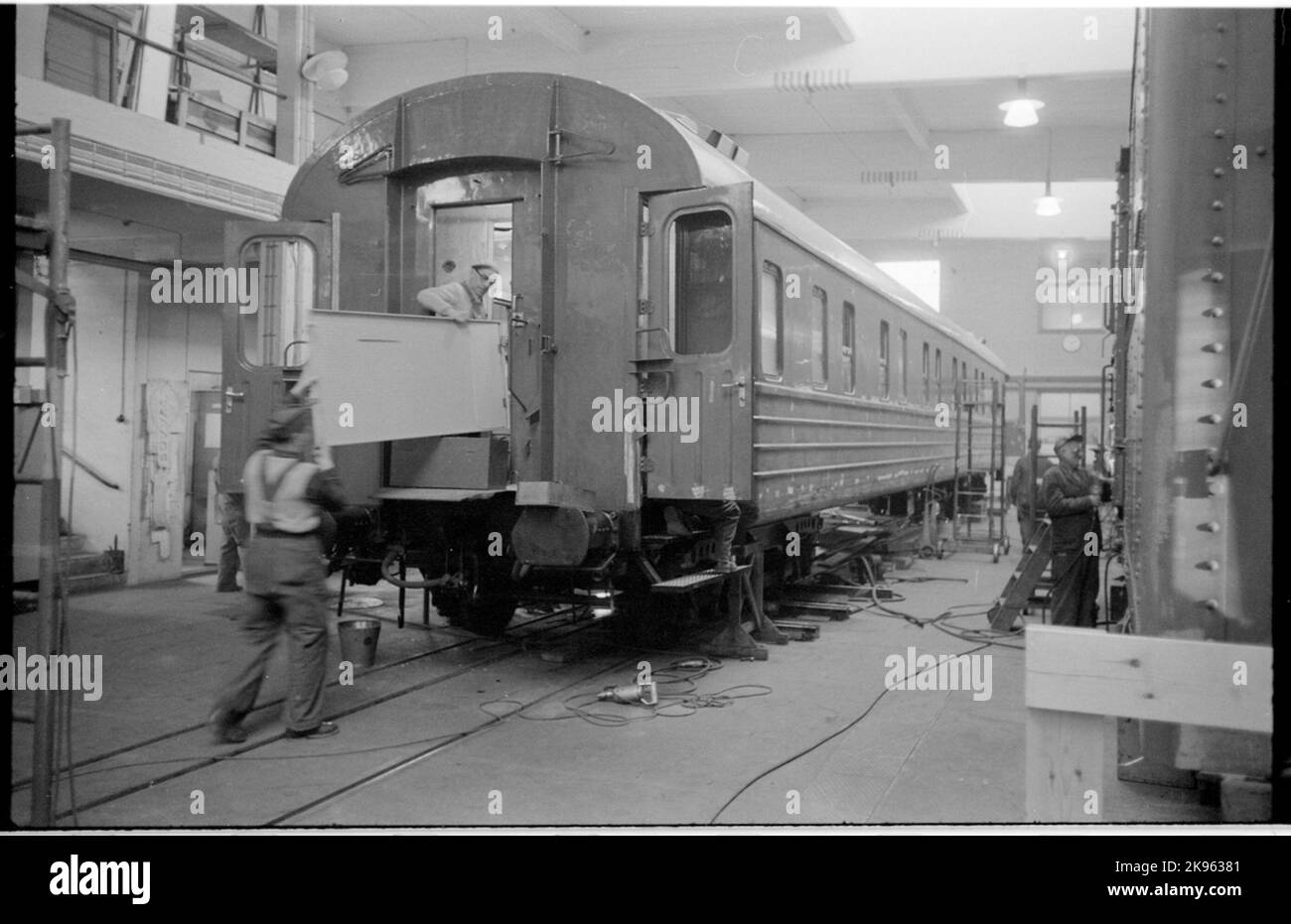 Interior work in sleeping car Stock Photo - Alamy