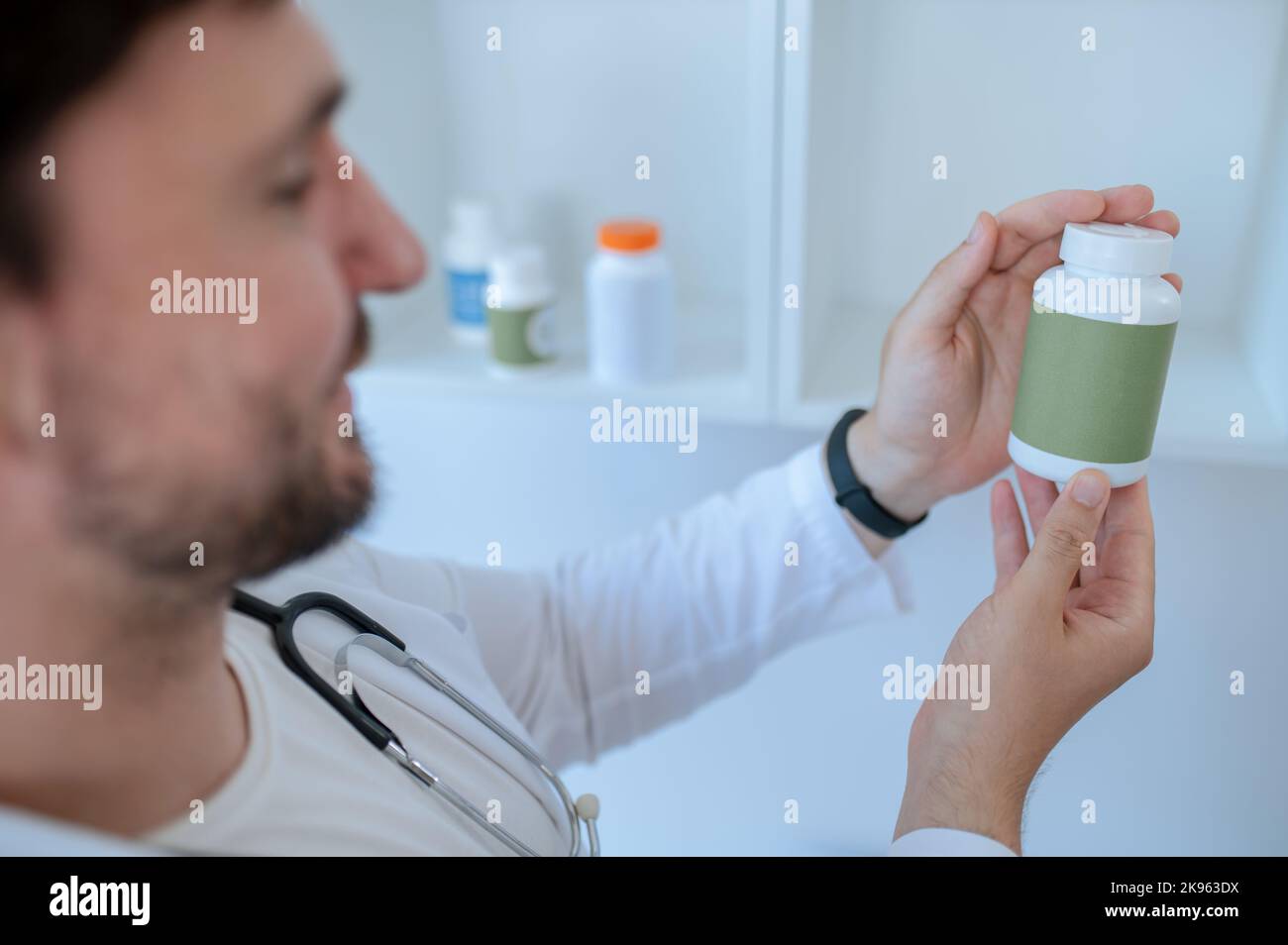 Supplement coat hi-res stock photography and images - Alamy