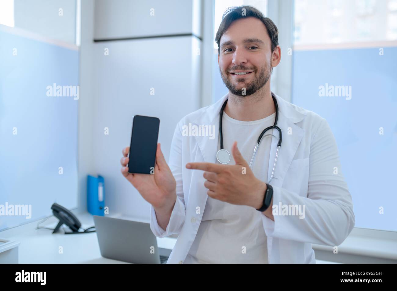 Male gp phone hi-res stock photography and images - Alamy