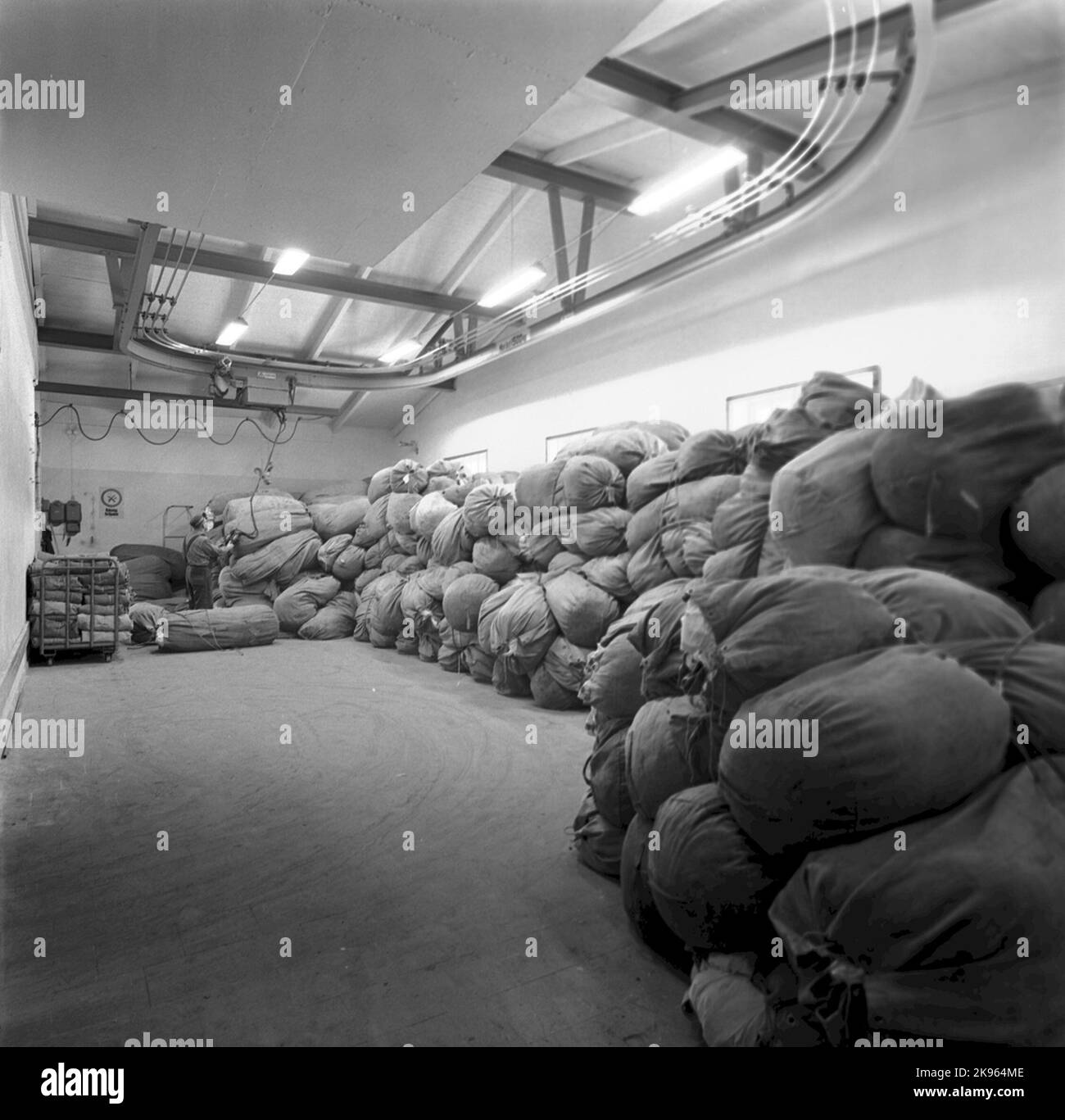 Washing facility in Hagalund. Travers in the ceiling Stock Photo - Alamy
