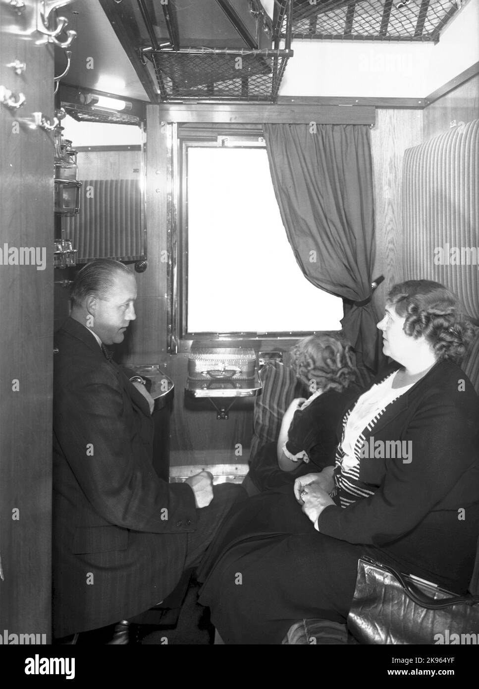 State Railways, SJ AC02C, sleeping compartment. 3rd grade Stock Photo ...