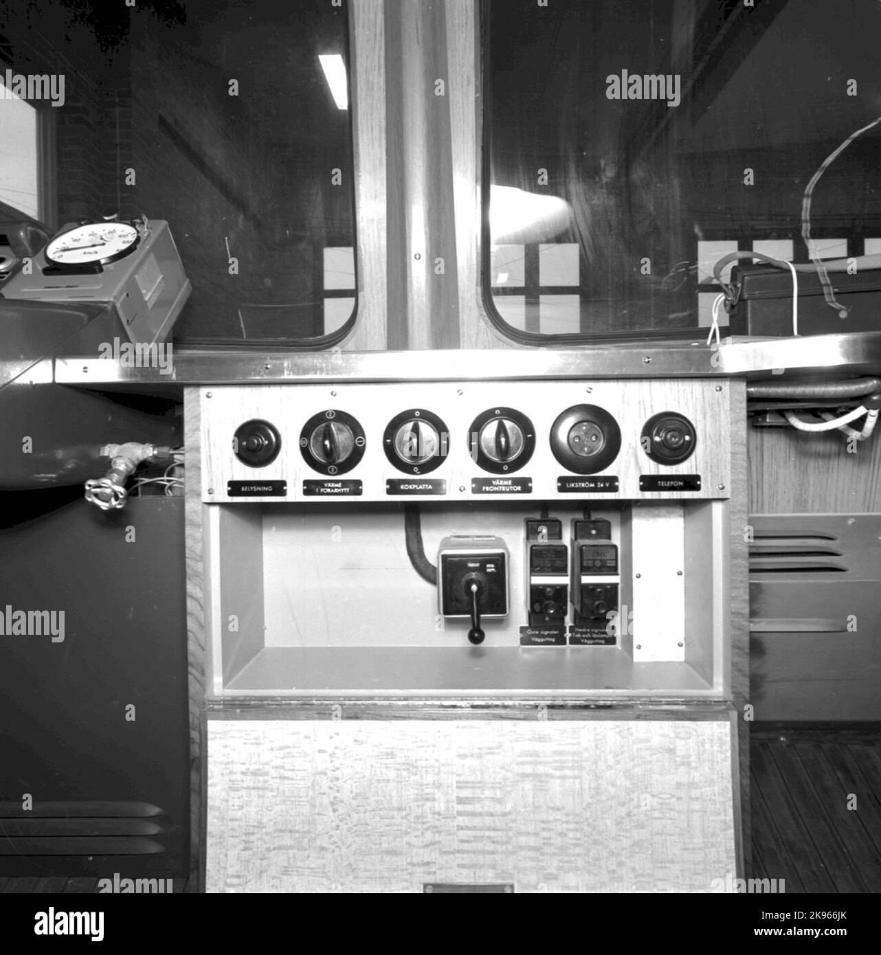 State Railways, SJ YOA2, control driver cabin Stock Photo - Alamy