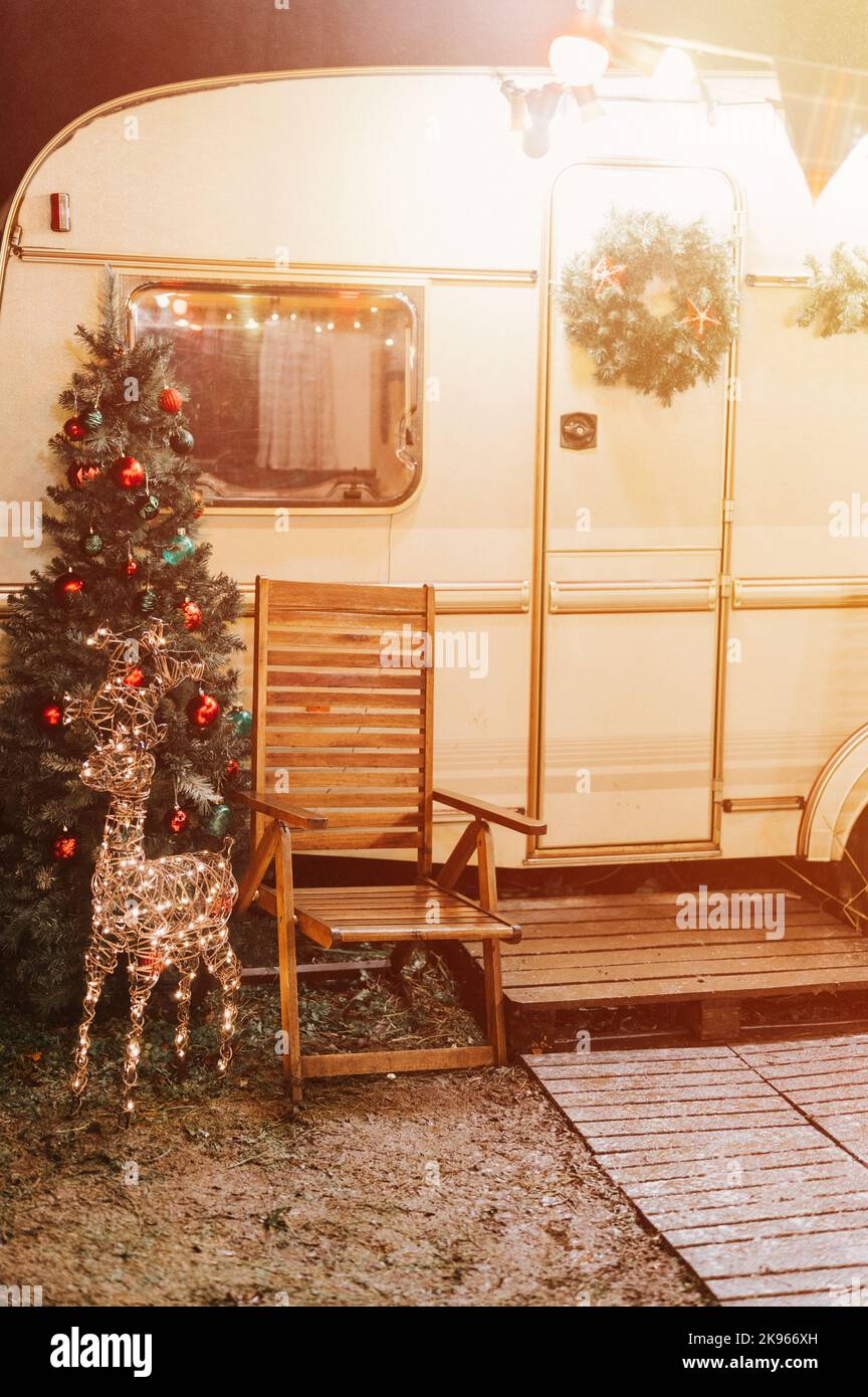 Christmas tree trailer christmas hi-res stock photography and images ...