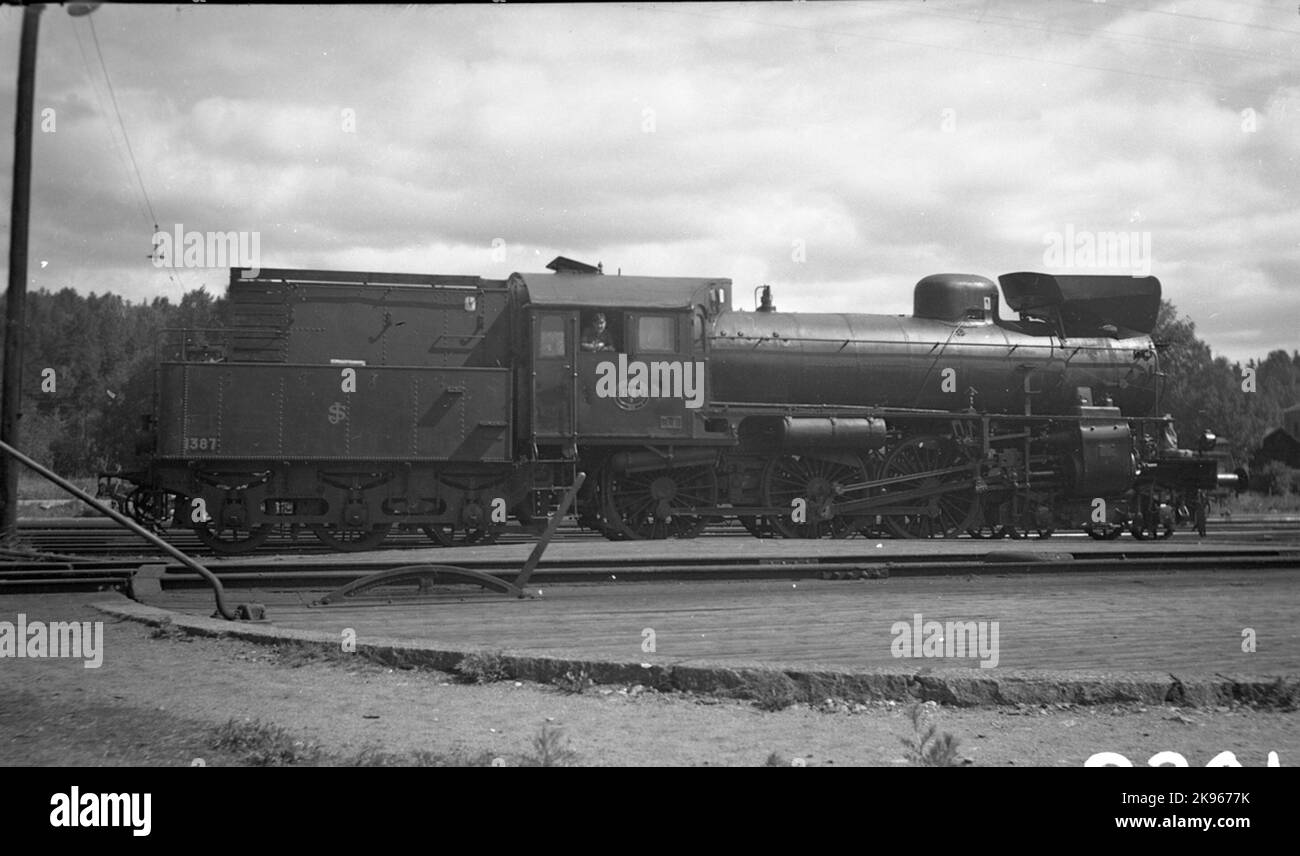 Vintage railway experience Black and White Stock Photos & Images - Alamy