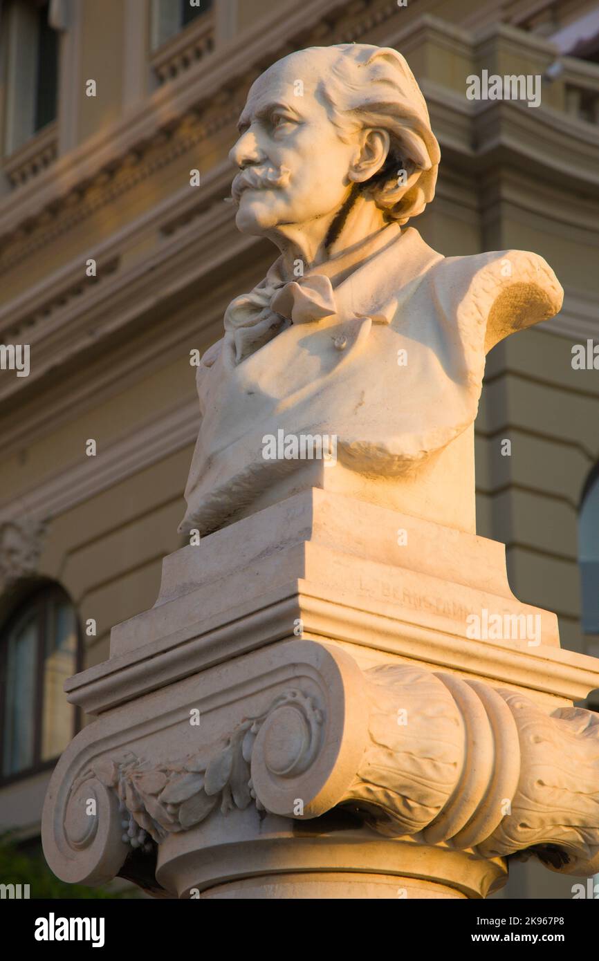 Statue of massenet hi-res stock photography and images - Alamy