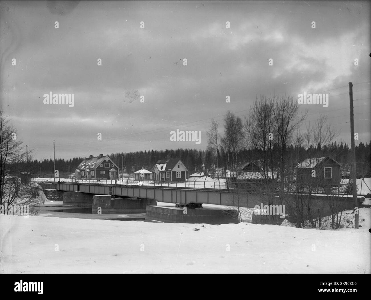 32 meters Black and White Stock Photos & Images - Alamy