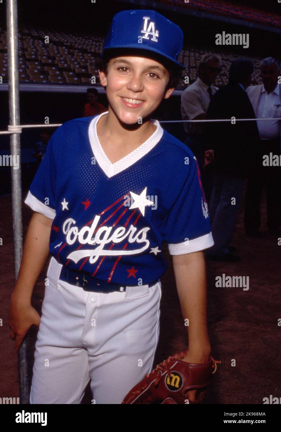 Fred savage 1989 hi-res stock photography and images - Alamy
