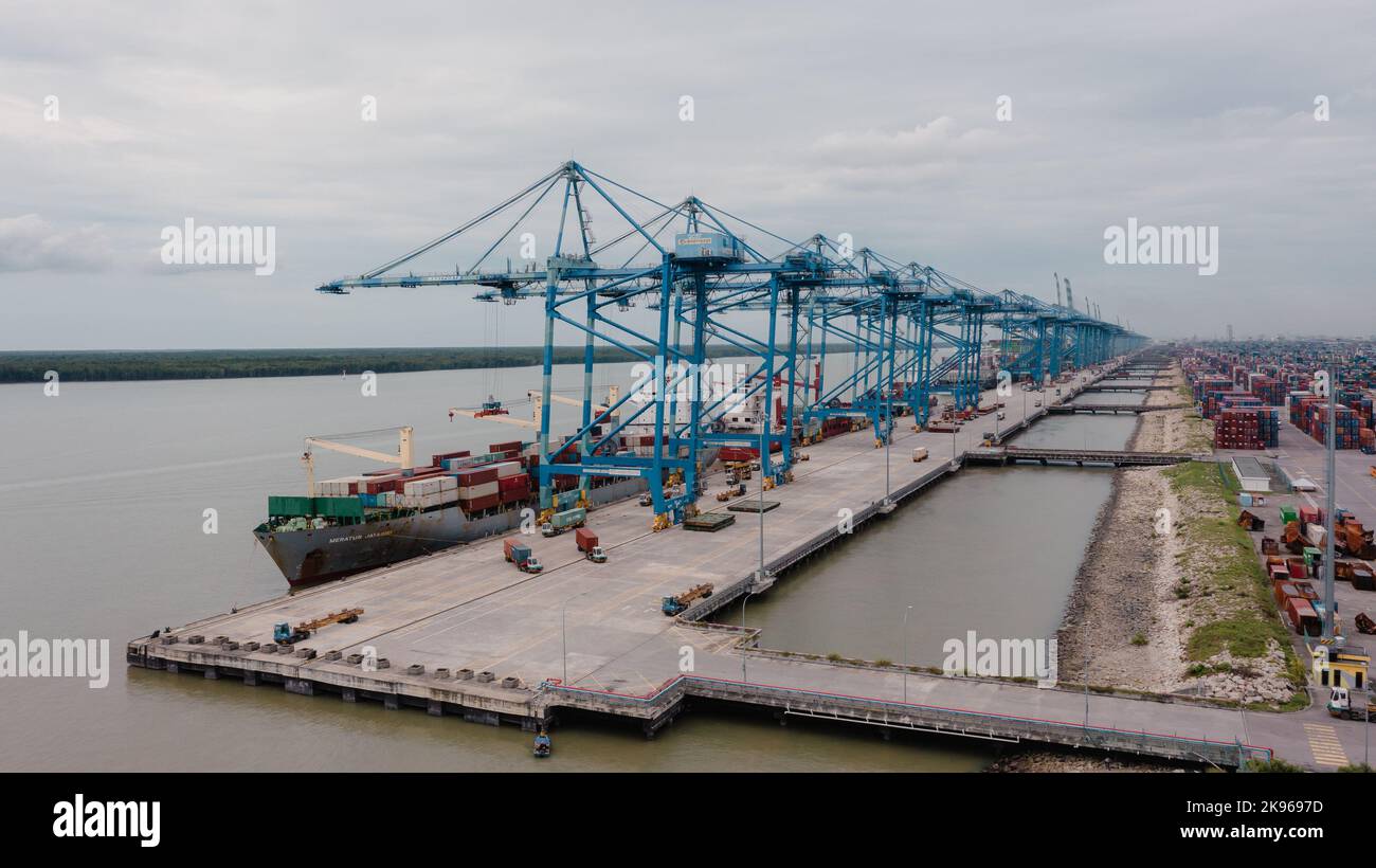 Klang, Malaysia - October 09, 2022: Cranes at the port Klang near Kuala ...