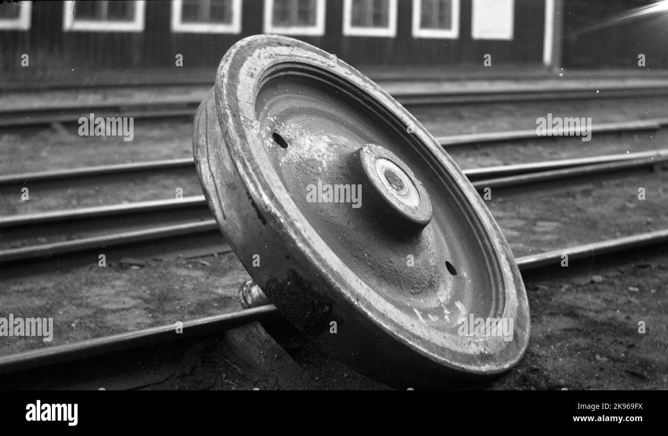 Köping-Outtersberg Railway. Kuj nm 193, shoulder fracture Stock Photo ...