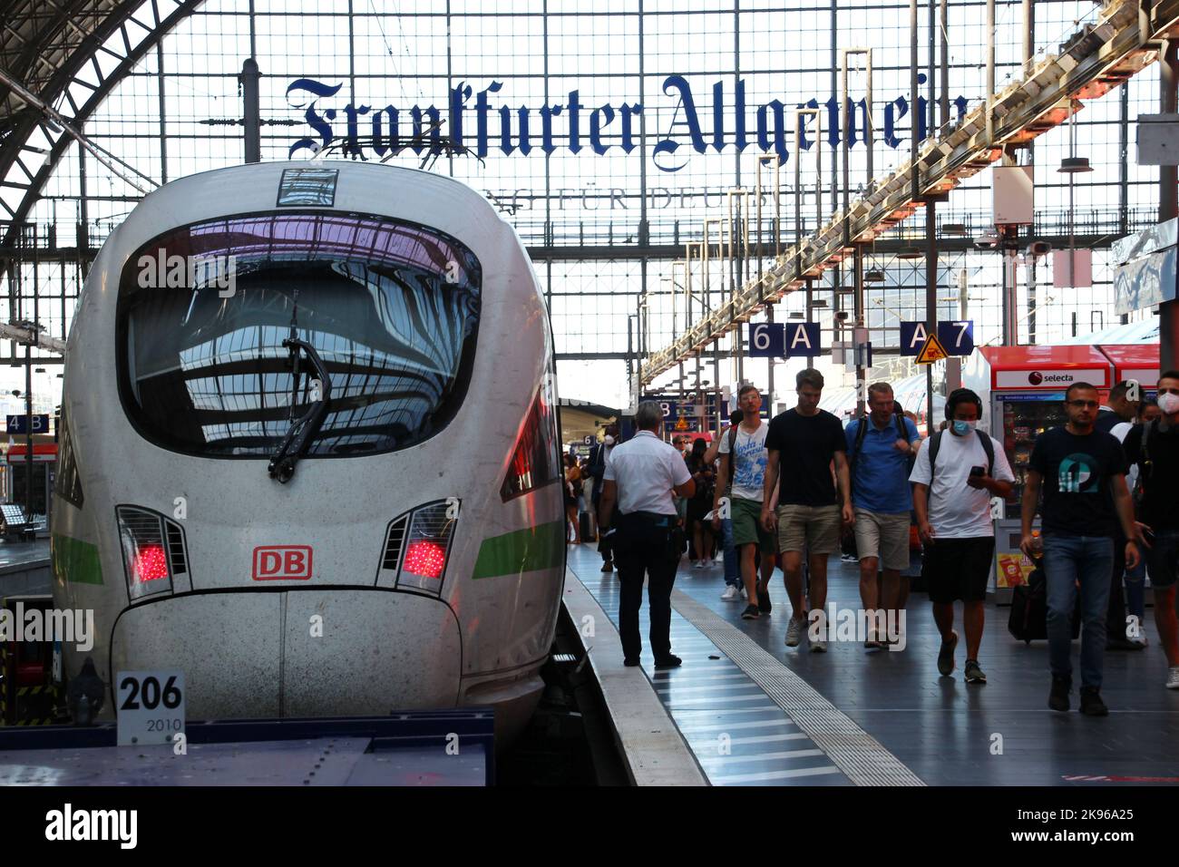 A ICE high speed train has arrived in the Frankfurt main station Stock ...