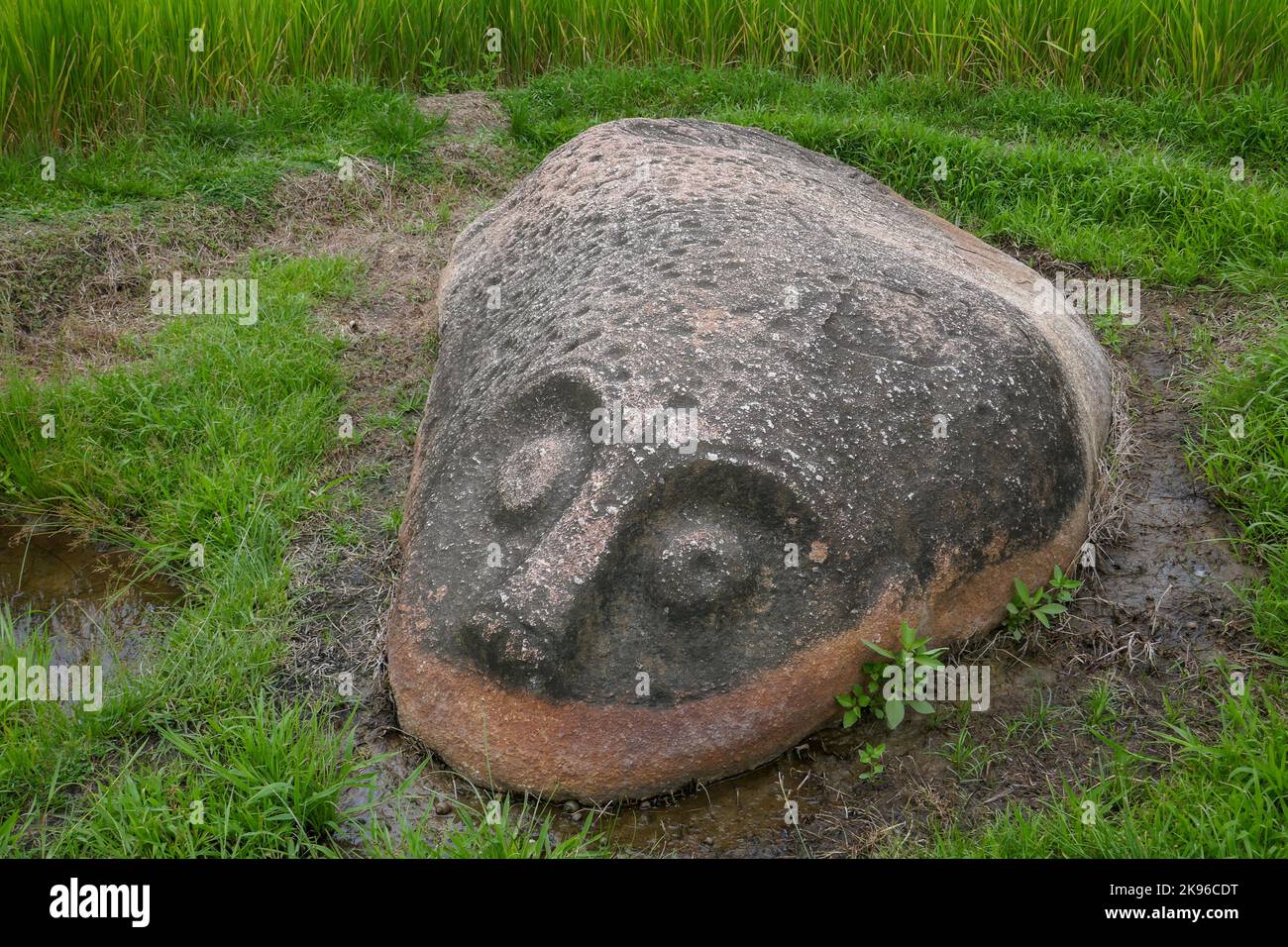 Closeup view of the face of mysterious ancient megalith known as Baula ...