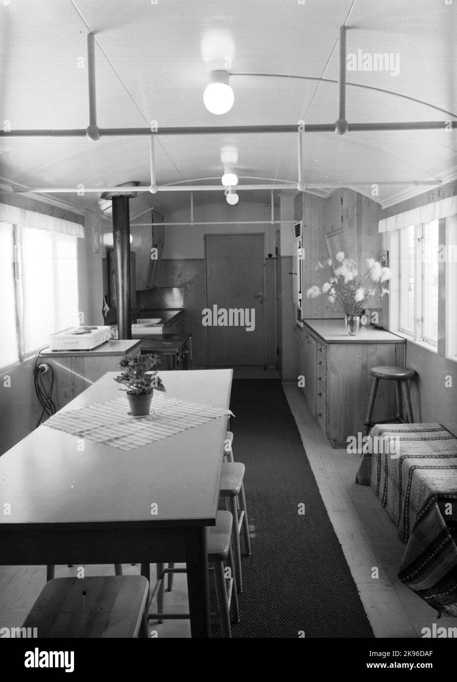 Train kitchen hi-res stock photography and images - Alamy