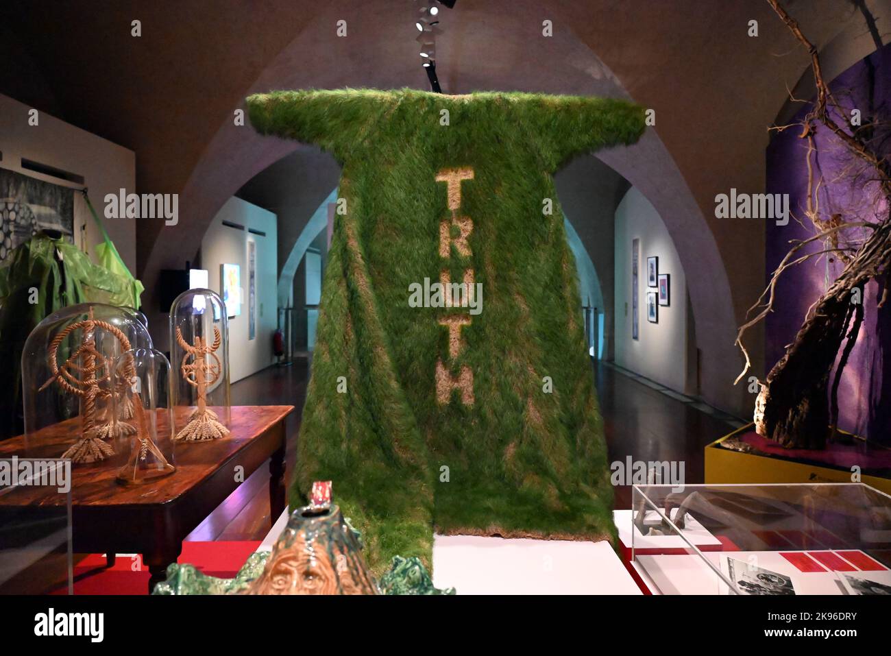 Ahead of Halloween, The Horror Show! exhibition opens at Somerset House ...