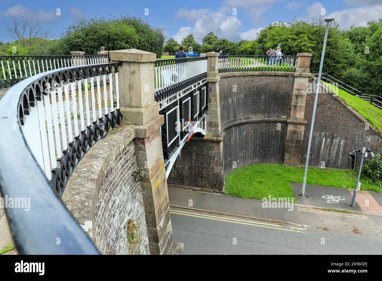 Nantwich Aqueduct is a navigable aqueduct in Acton, Nantwich, Cheshire ...