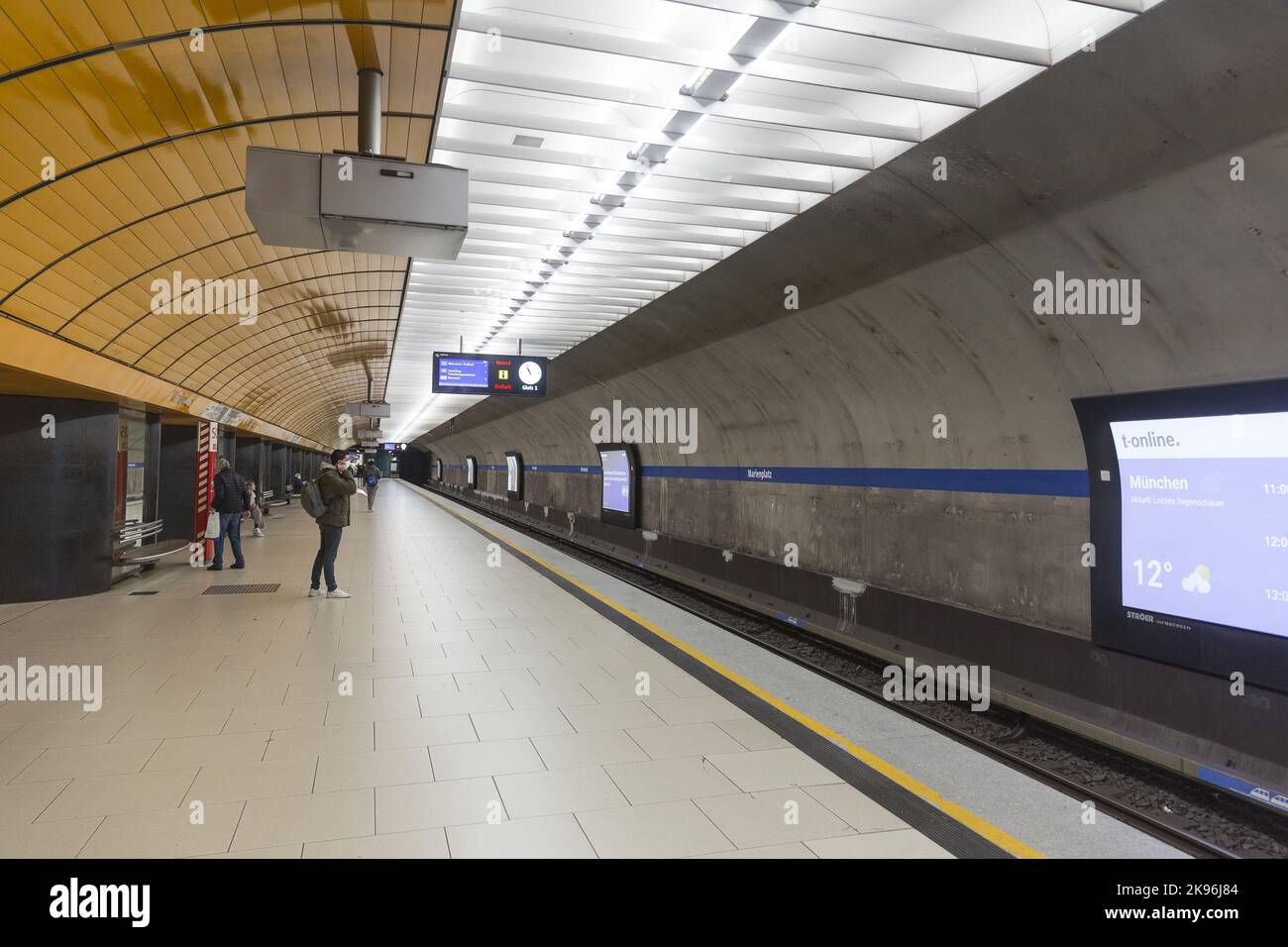 U Bahn station in Munich Stock Photo - Alamy