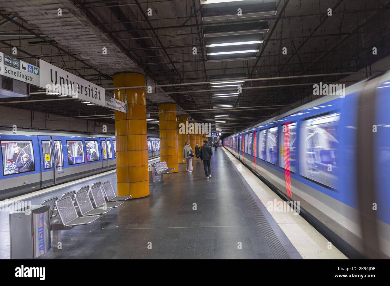 U Bahn station in Munich Stock Photo - Alamy