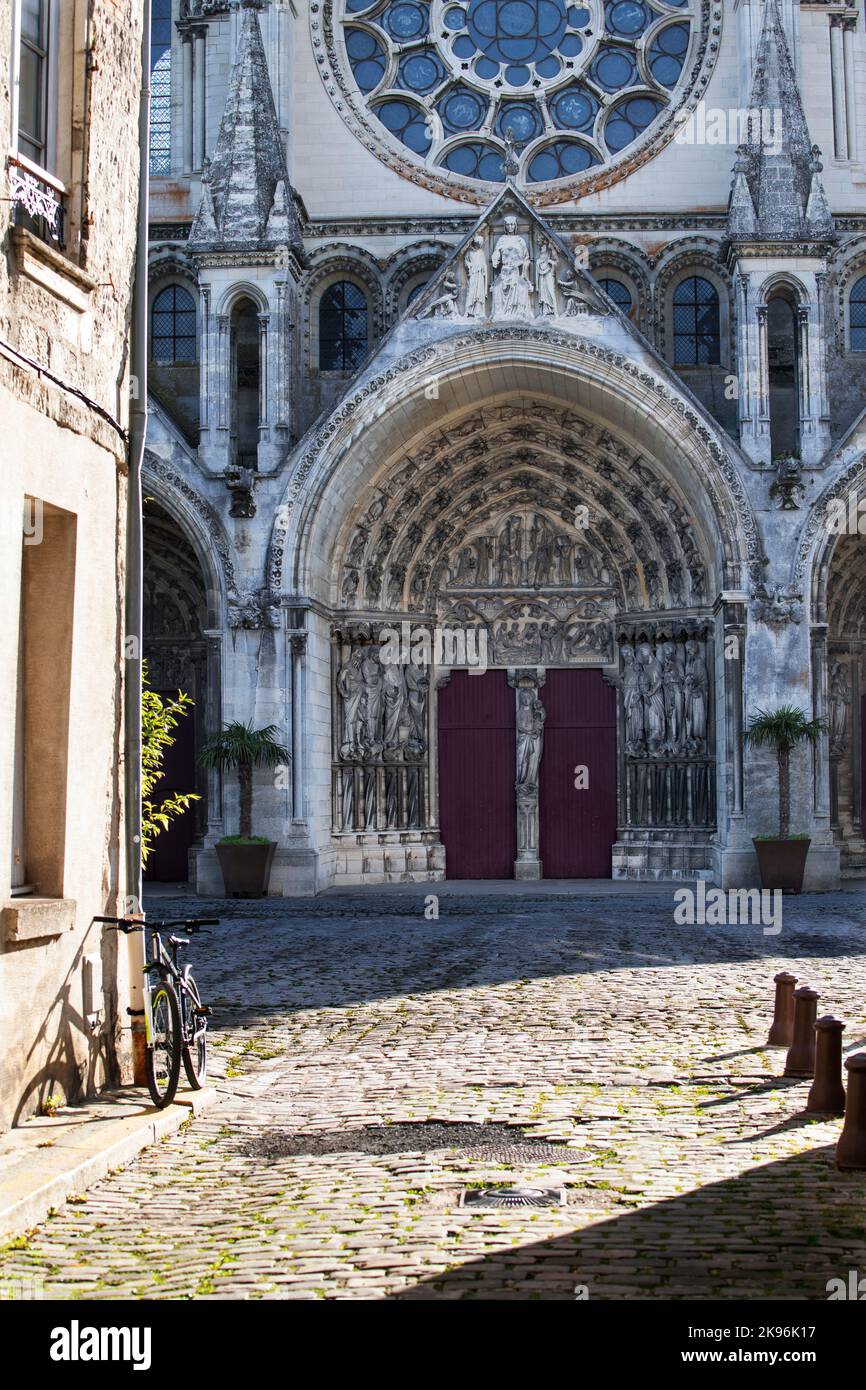 Built early 1300s hi-res stock photography and images - Alamy