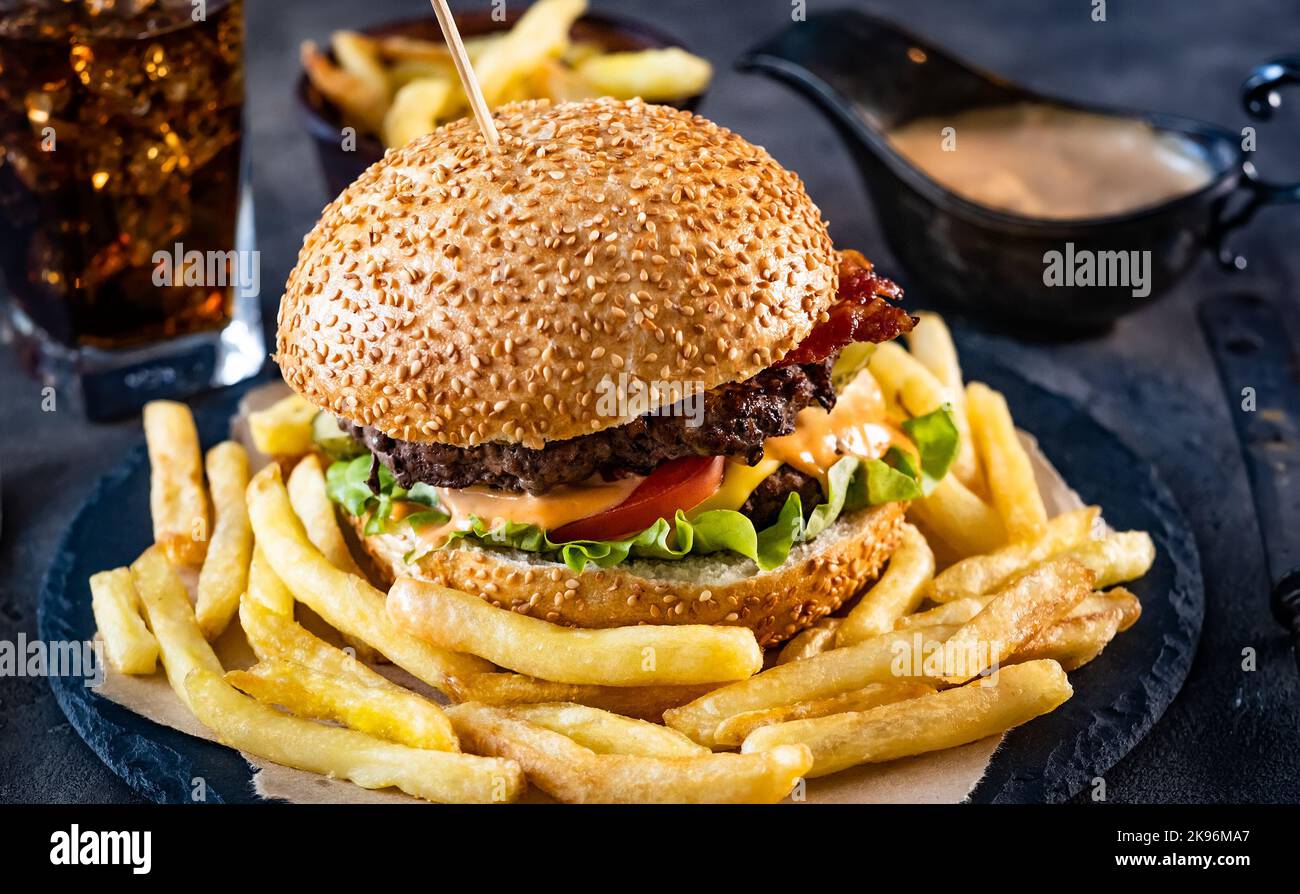 American burger in close up hi-res stock photography and images - Alamy
