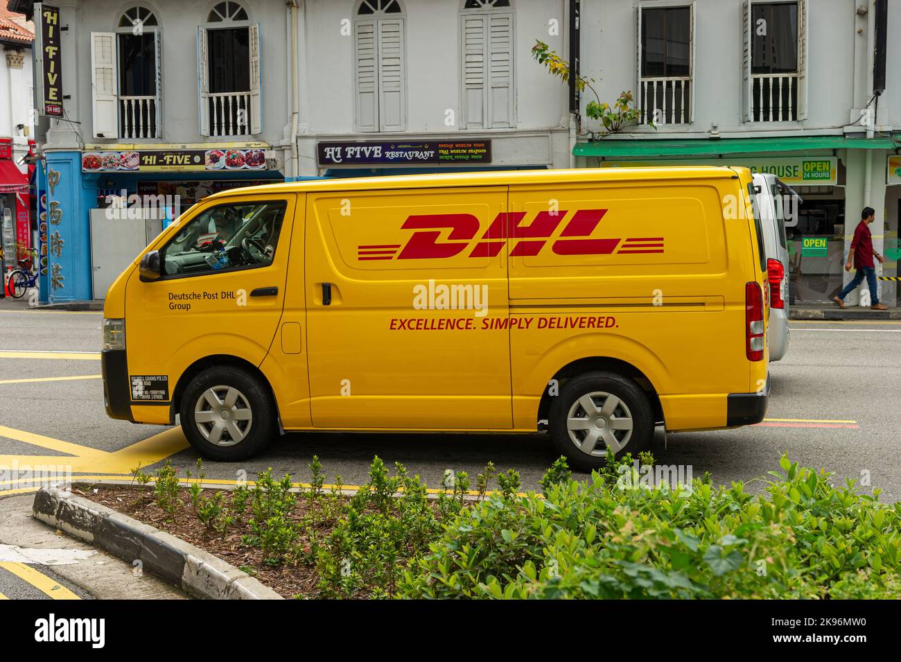DHL delivery van on Jalan Besar, Singapore Stock Photo - Alamy