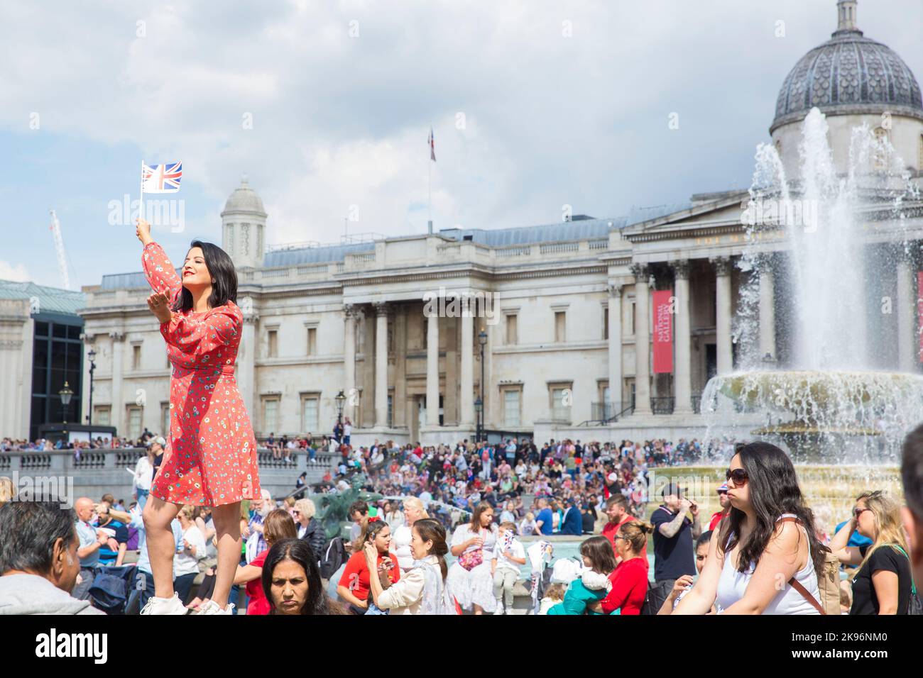 Revellers with Union flags gather in Trafalgar Square, central London ...