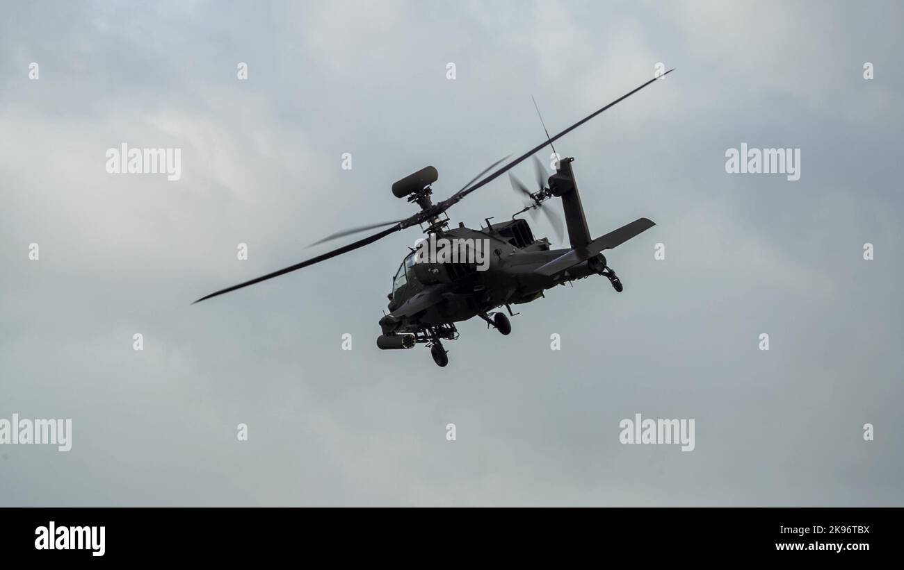 close-up of ZM707 British army Boeing Apache Attack helicopter (AH-64E ...