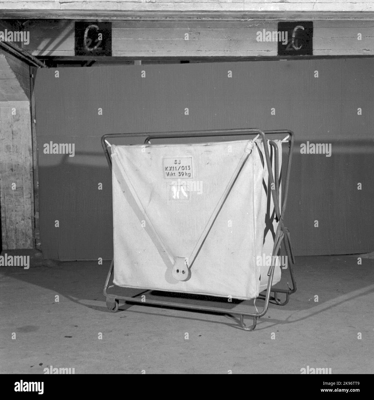 Confectionery trap box Stock Photo - Alamy