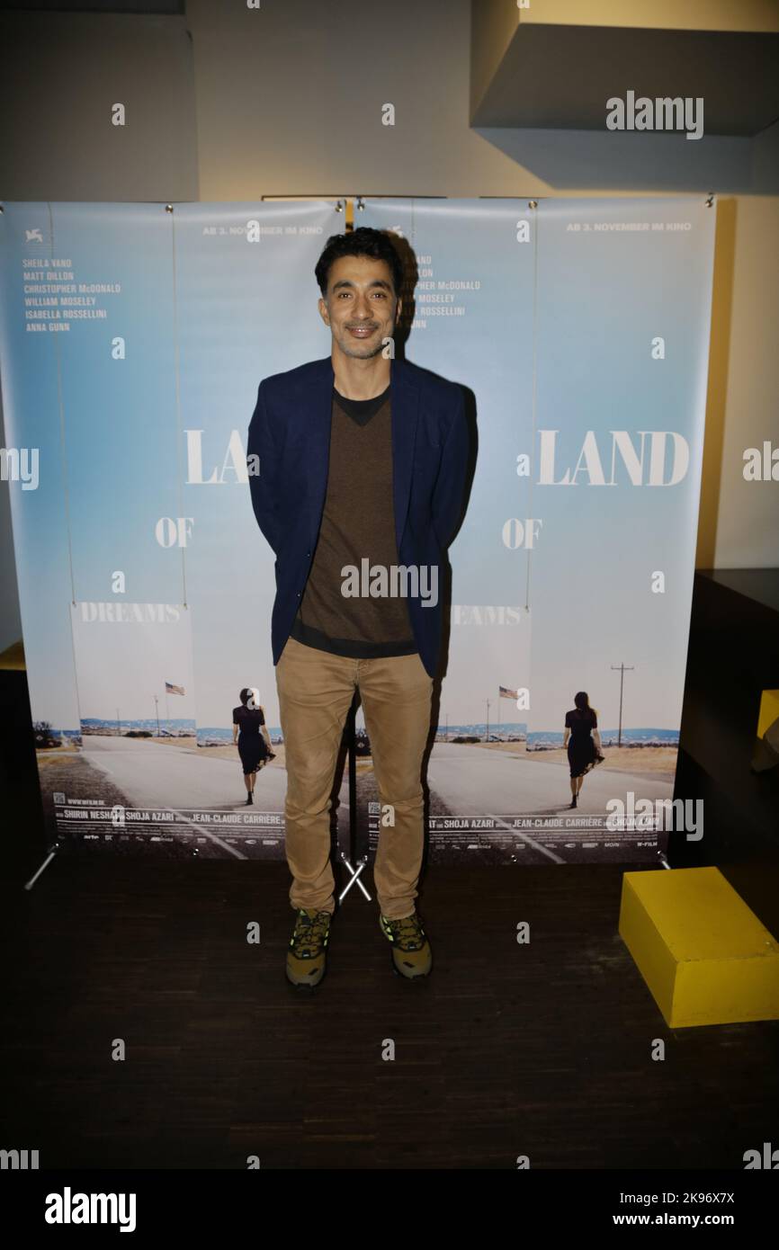 Amir Hamz bei der Hamburg Premiere des Kinofilms Land of Dreams im ...