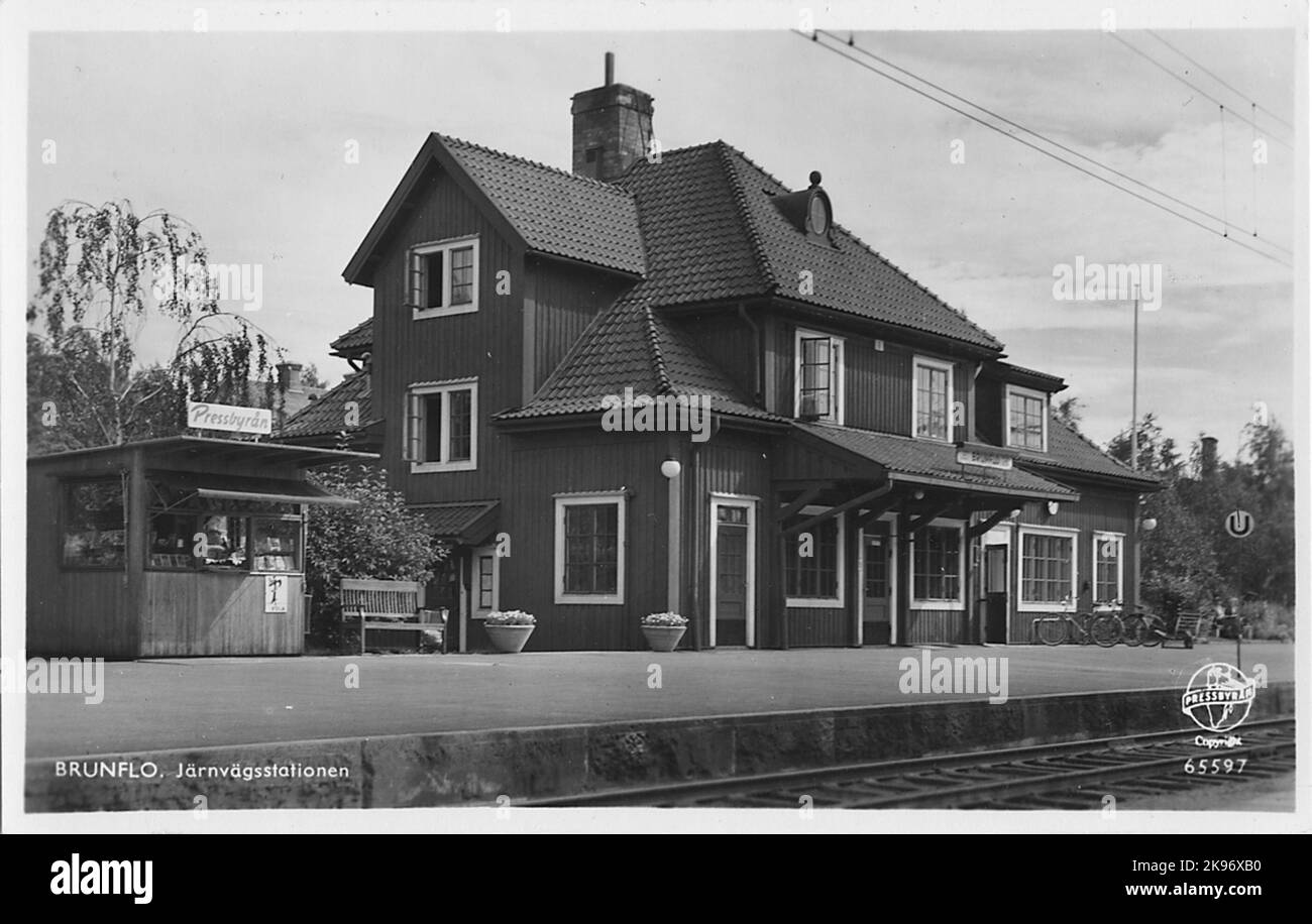 Brunflo Railway Station Stock Photo - Alamy